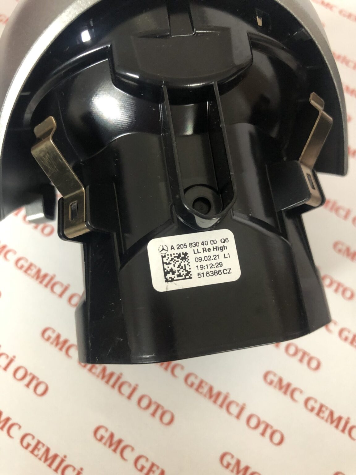 A2058304000 MERCEDES W205 C KLİMA KALORİFER HAVALANDIRMASI - GMC GEMİCİ OTO